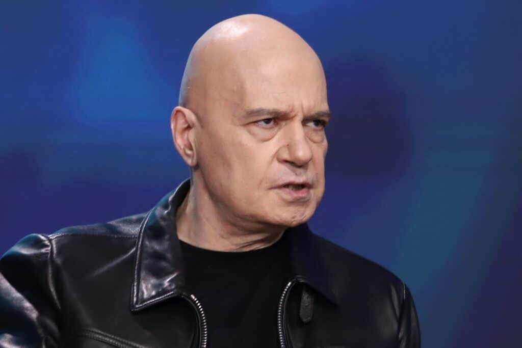 Слави Трифонов приветства Румен Радев на политическия терен - Евроком