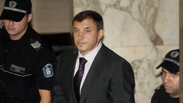 „Лев Инс“ за убийството на Алексей Петров: Безскрупулен и варварски акт ...